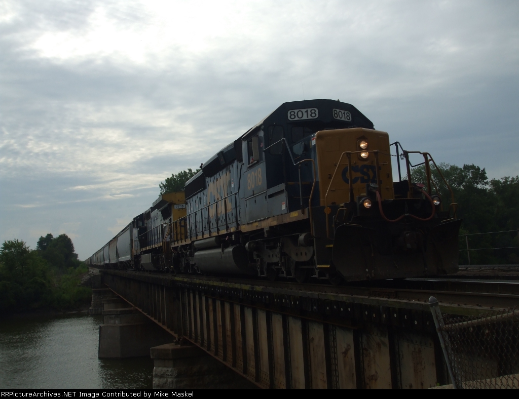 CSX 8018